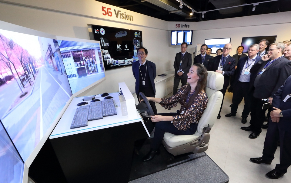 KT, 韓-스웨덴 수교 60주년 행사서 5G·AI 혁신기술 소개