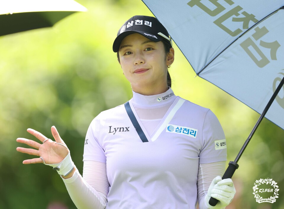 [KLPGA]'무명' 박도영과 투어 1승 전예성, 하이원리조트 2R 1타차 공동선두