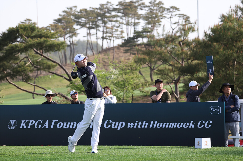 고군택, 통산 4승 청신호...KPGA 파운더스컵 with 한맥CC 1R 버디 11개 '돌풍' 5타차 선두
