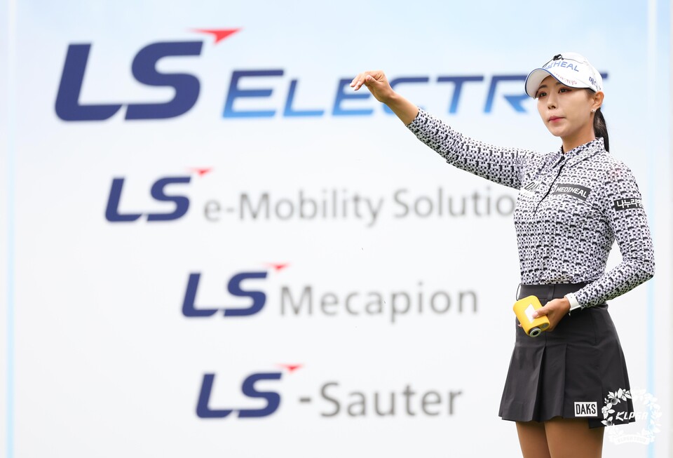 배소현, KLPGA투어 154개 대회만에 첫 우승?...E1 채리티 2타차 선두