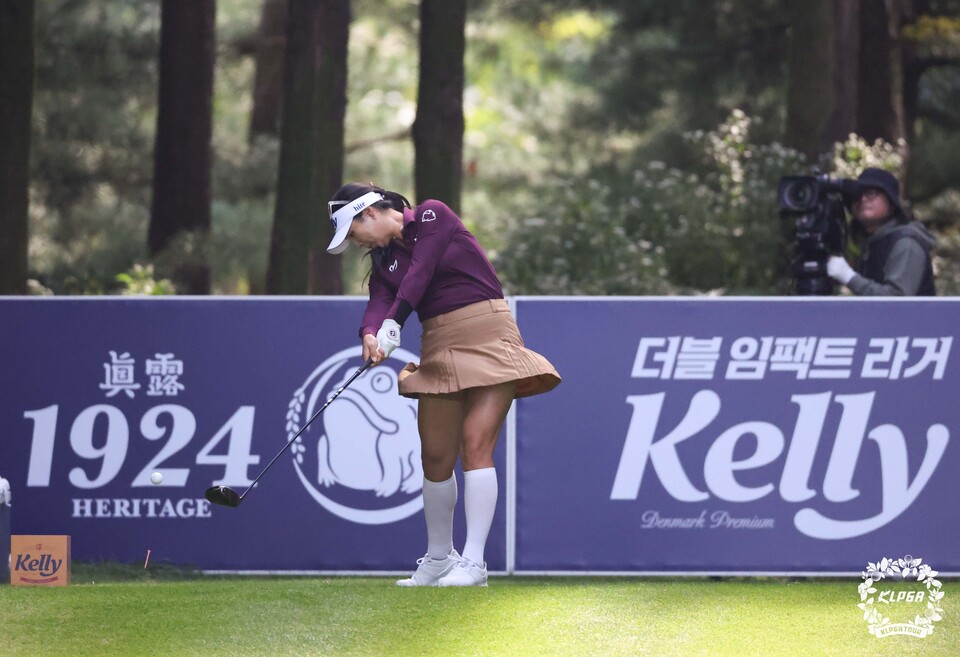 '가을 퀸' 김수지, KLPGA 하이트진로 우승 눈앞